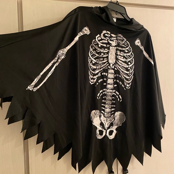 Spirit | Jackets & Coats | Halloween Skull Hoodedcape Catrina ...